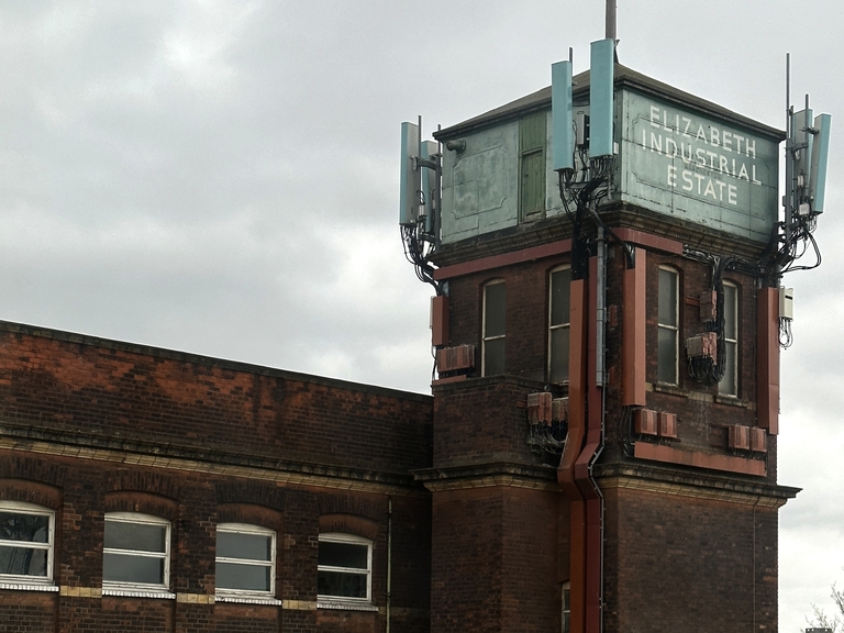 Unit 13 (Elizabeth Tower) | Artistic Spaces